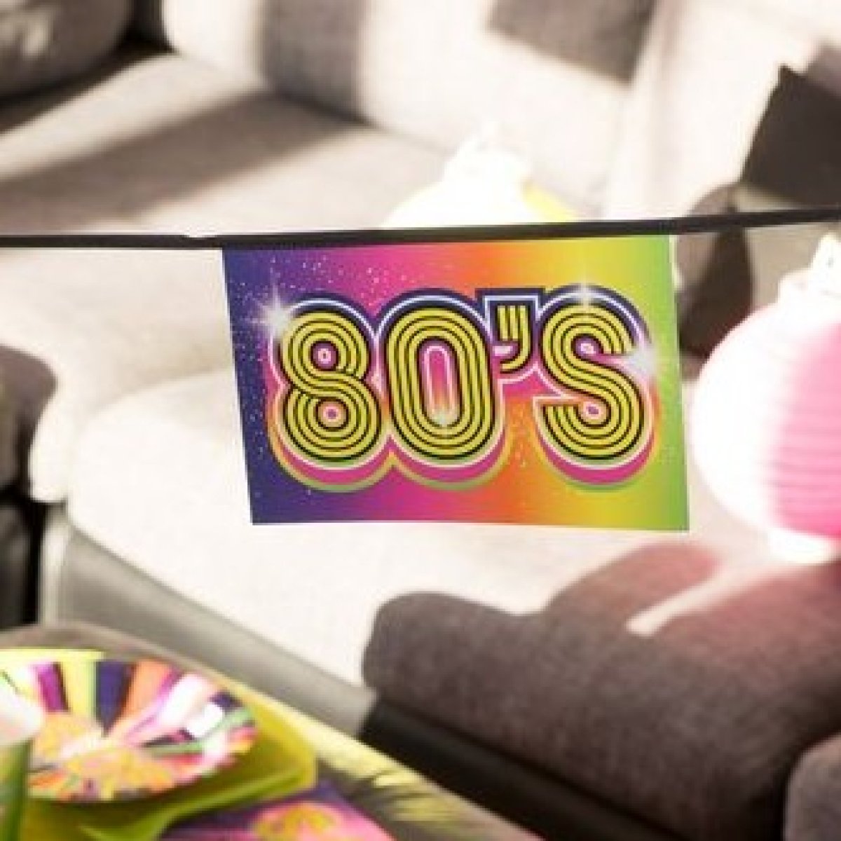 80 talls party - Kjøp pynt til et gøy 1980-talls fest på Temashop.no