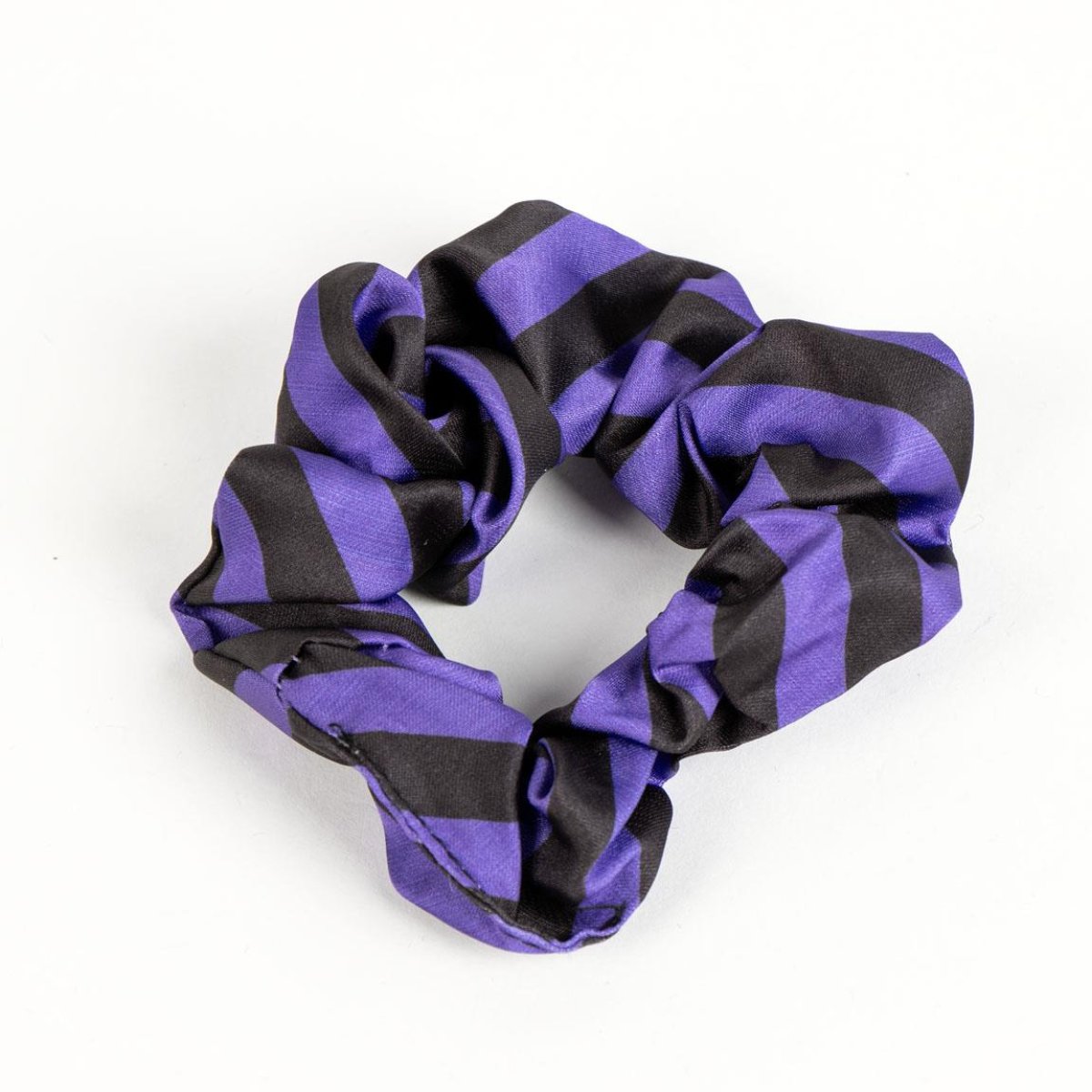 Kjøp Wednesday® Scrunchies Svart Online - Nå kun 109 - Temashop.no