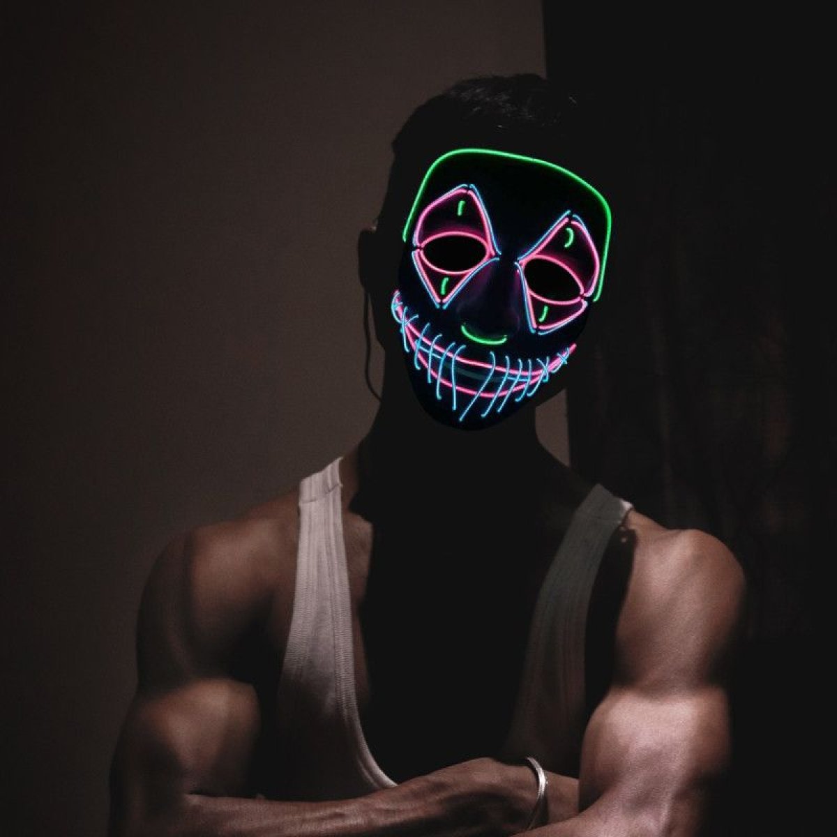 Kjøp Demon LED Maske Online - Nå kun 329 - Temashop.no